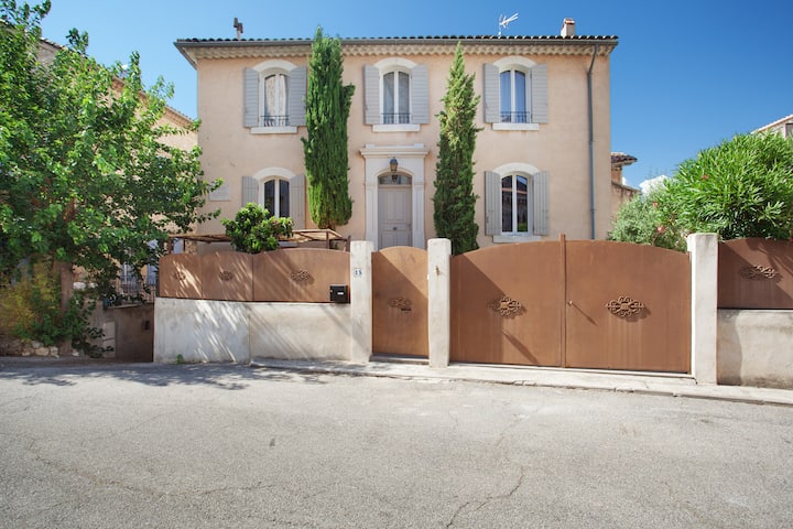 Aix-en-pce 15 Mn, Appartement Indépendant 60 M2. - Saint-Cannat