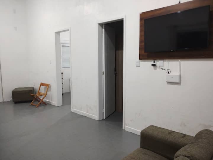 Excelente Casa Com Piscina. - Rio Grande