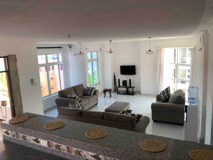Nyali Liemrahomes(lavish 2br Apt)freewifi&netflix - Mombasa