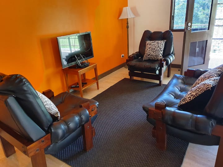 Giadas Haven - Rent Bedroom 4 (Separate Entrance) - Suva