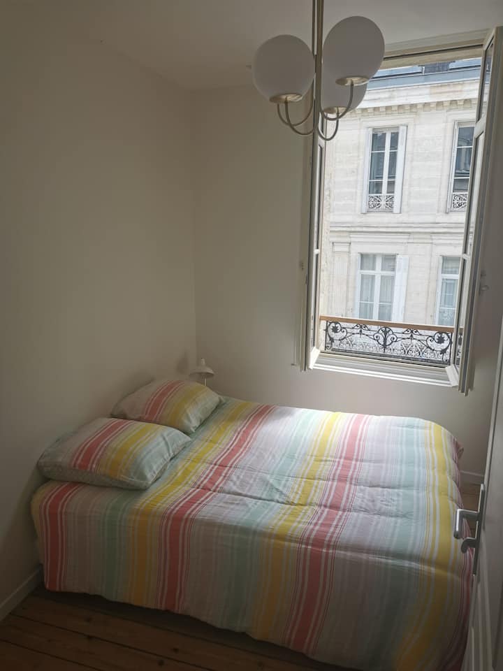 Chambre Avec Douche Privée Au Cœur De Périgueux. - Périgueux