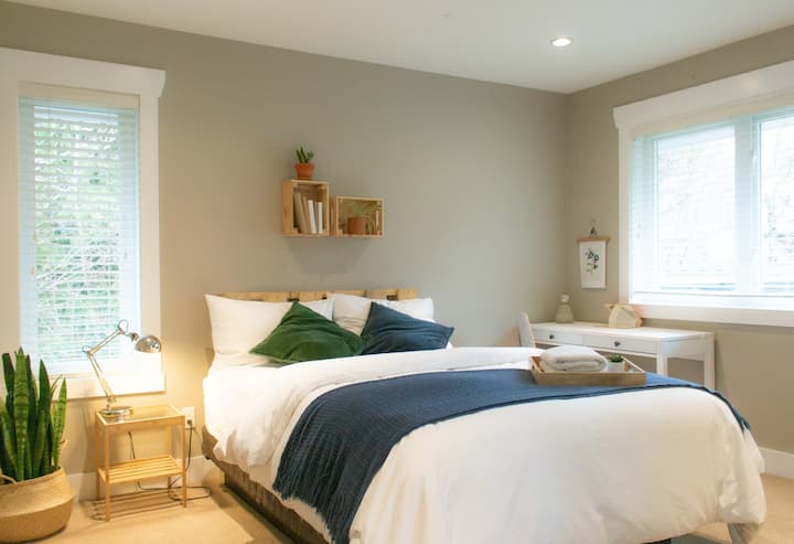 Welcome Home - Room 3 -