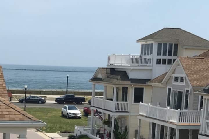 Impresionante Bloque De Playa Con Vista Al Agua! 3 Habitaciones - Excelente áRea - Atlantic City, NJ