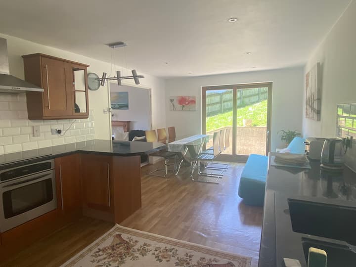Comfy Room3/shared Bathroom Near Hospital. - Cornouailles