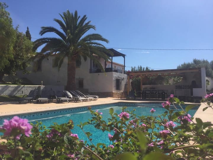 Private, Comfortable And Charming Villa With Pool - Jávea