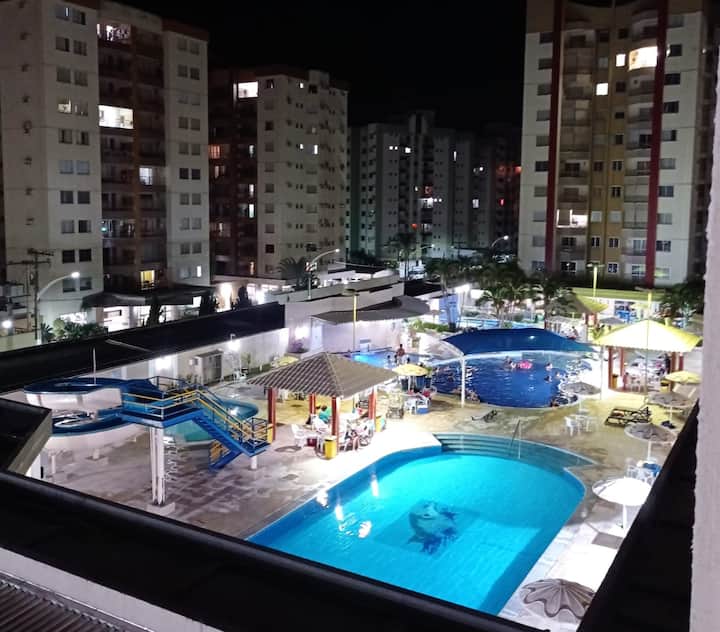 Privé Das Thermas-1 *7 Piscinas* 2q* 6 Pessoas* 3° - Caldas Novas