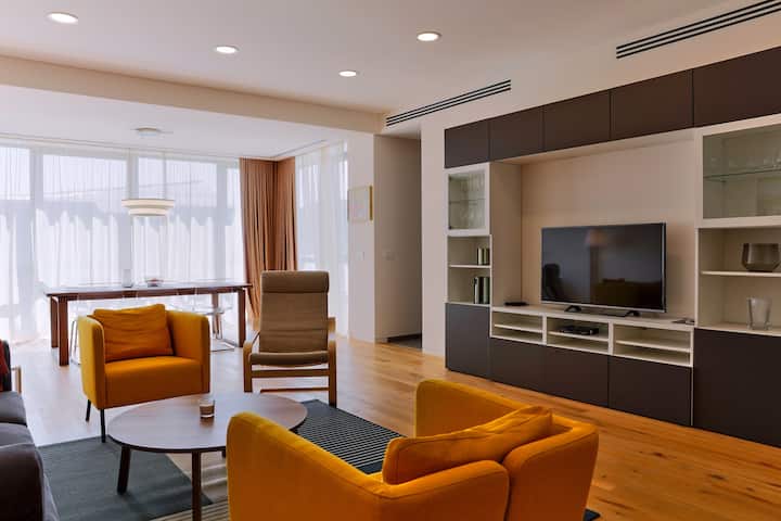 Executive 2br W Swimming Pool- Near Cascade - Yerevan