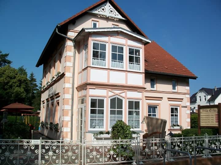 Balkonzimmer In Strandhausvilla (3 Sterne) - Brünzow
