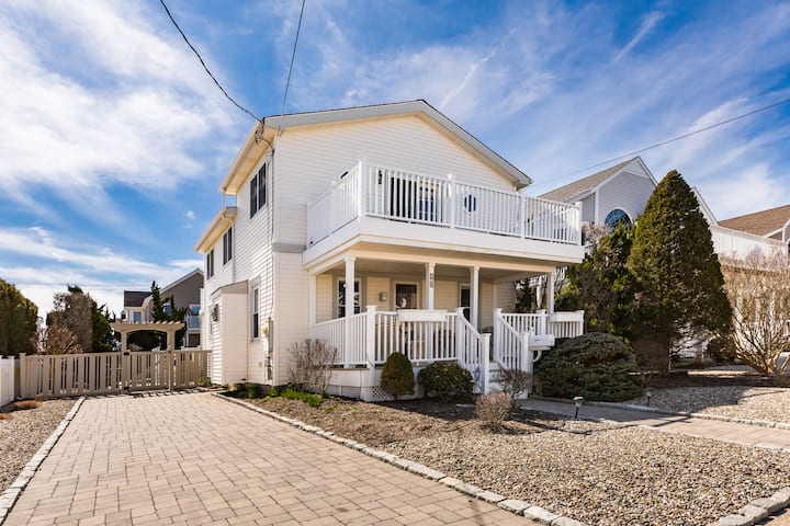 Beachside Getaway - Avalon