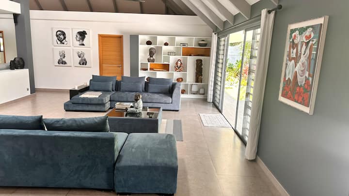 Moana Reva - 350 M2 Luxe D’exception - Bora-Bora