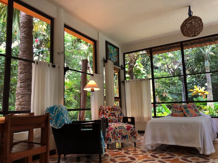 Wonderful Bungalow Located In The Cancun Jungle And Nature Only 7km From Airport - Cancún