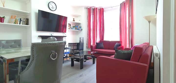 New Bubble Apartments - Ilford