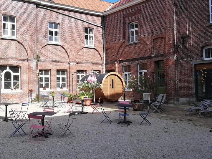 Large Villa With Sauna Up To 16 Persons - Lessines