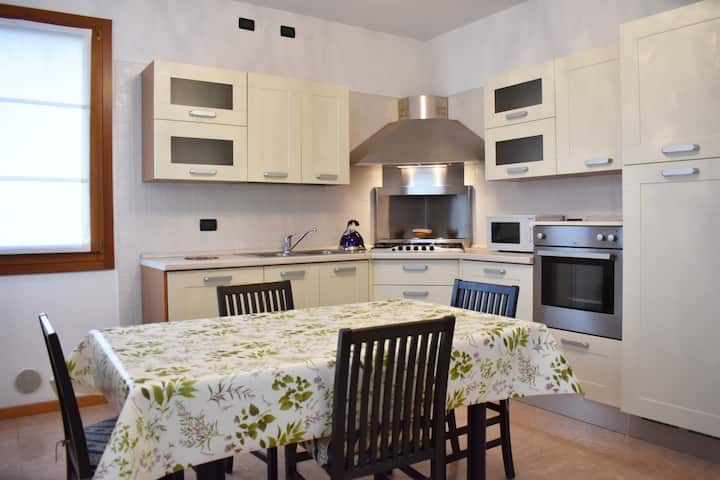 Confortable Appartement 2 Chambres-parking Gratuit - Venecia