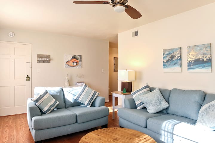 Virginia Beach Condo Walking Distance To The Beach - First Landing State Park, Virginia Beach
