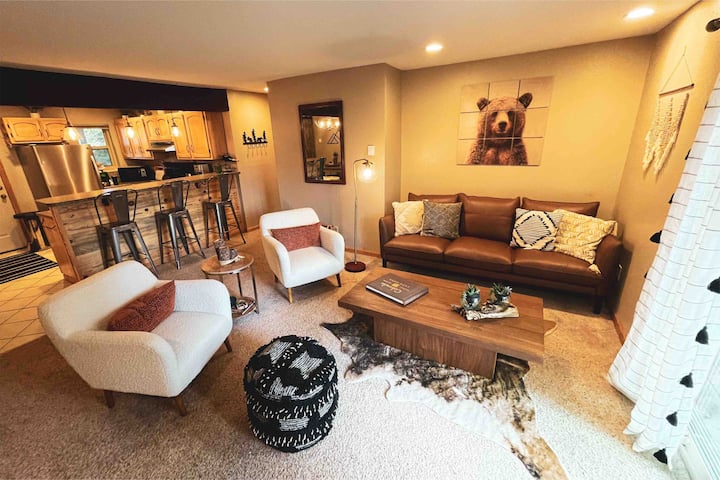 Prime Location, Amazing Views, Stylish, Sleeps 7 - 溫特帕克