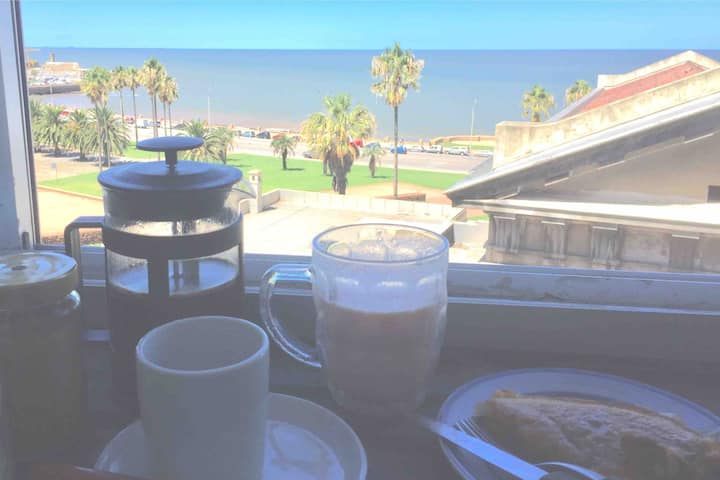 Apartamento Entre La Antigua Ciudad Y El Mar - Montevideo