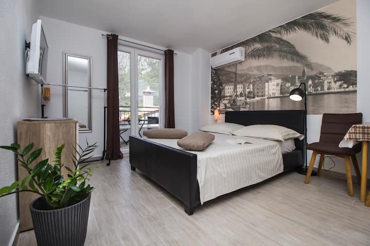 Big Hill Studio 2+1 - Makarska