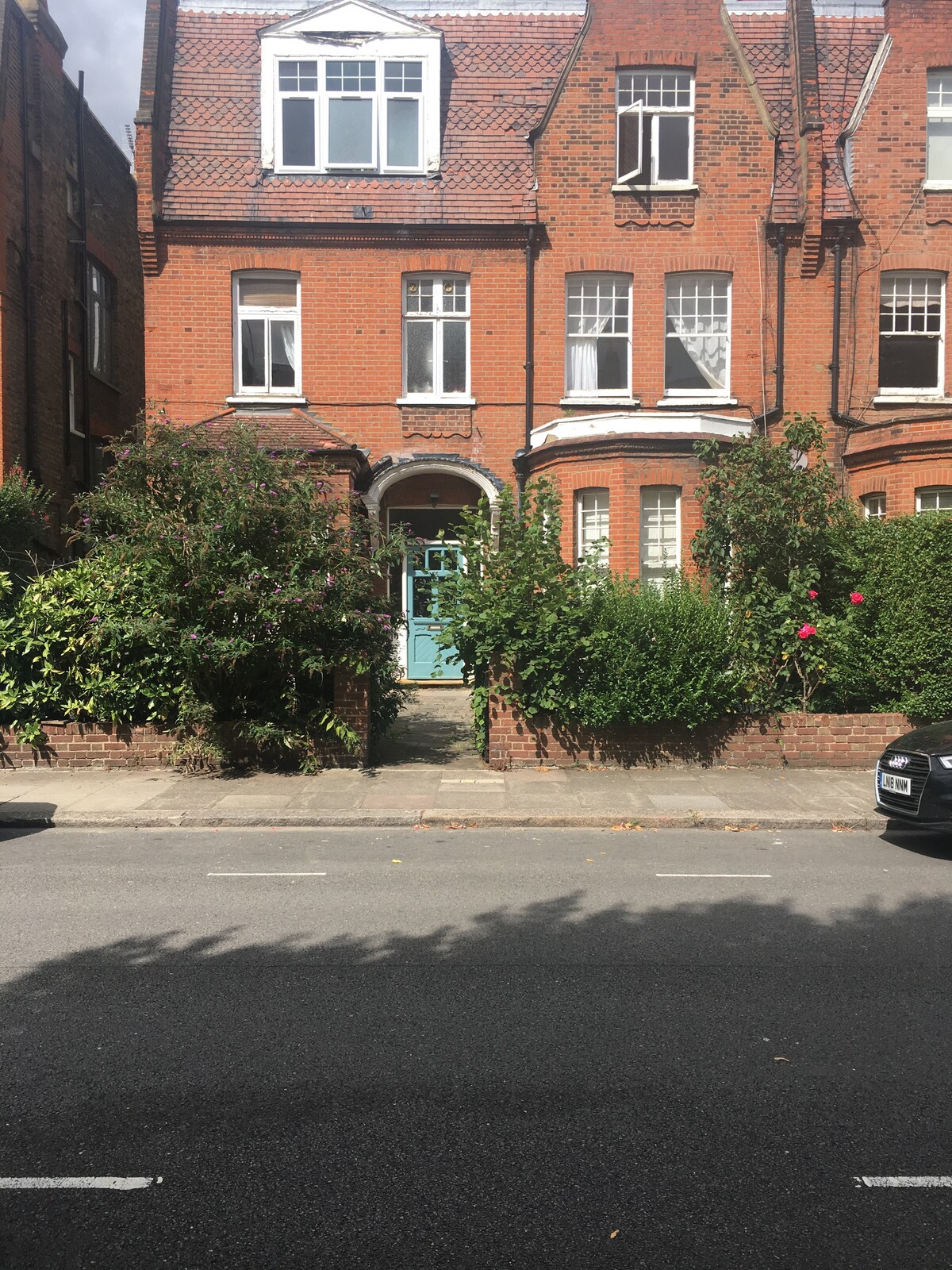 Enormous bright double bedroom in leafy Hampstead - Apartments for Rent ...