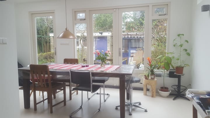 Complete House In Quiet Neighbourhood - Hoofddorp