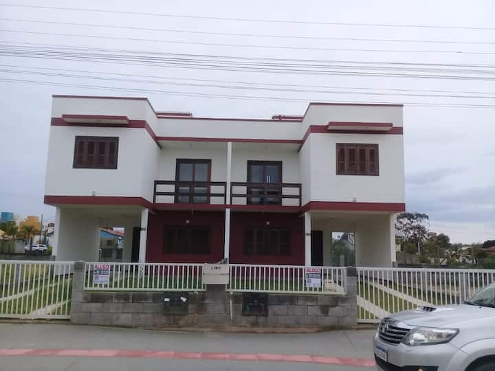 Casa De Descanso Na Praia, Em Garopaba/sc. - Garopaba