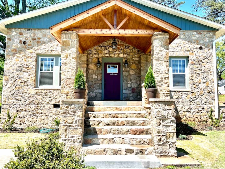 Paris Mtn Lodge Sleeps 7 | Fire Pit |Gvl - Travelers Rest, SC