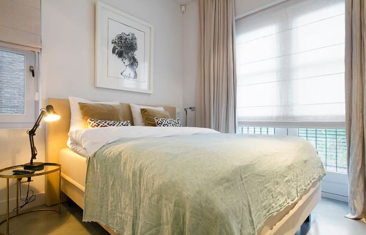 Deluxe Studio Close To C.s. With Private Entrance - Ámsterdam