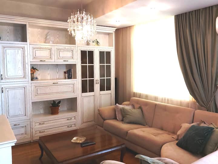 Lovely 2 Bedroom Apartment.sea & Flame Towers View - Baku