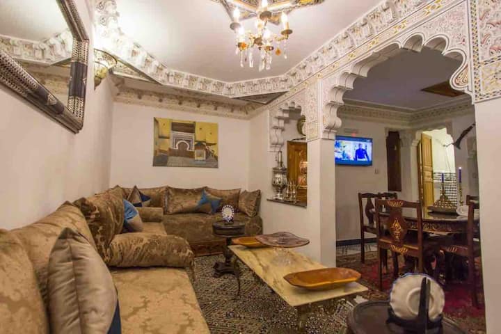 Single Room In Dar Mfaddel - フェス
