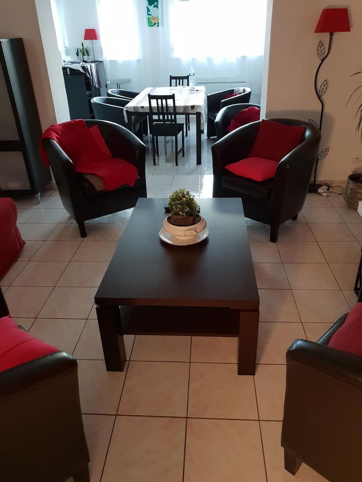 Apt Centre Ville Avec Garage Privé - Valenciennes