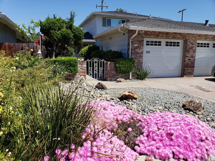 West San Jose~5 Bedroom 3 Bath~near Valley Medical - Sunnyvale, CA