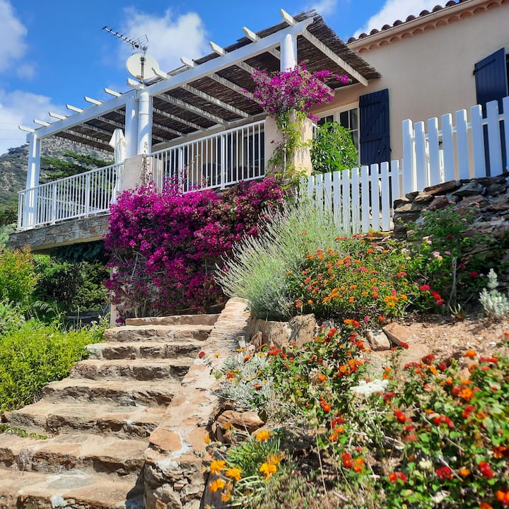 Maison Climatisée à 150m De La Plage - Île du Levant