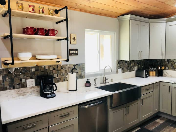 Rustic Mountain Retreat W/breathtaking Views +Spa - Kings Canyon National Park