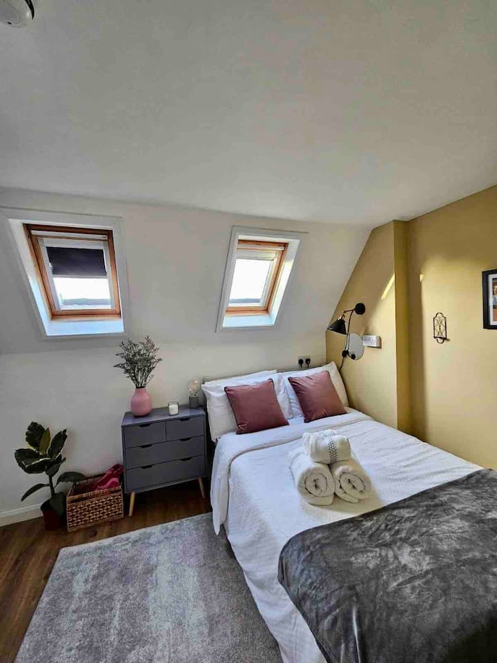 Fulham Broadway Two Bedroom Flat - Fulham