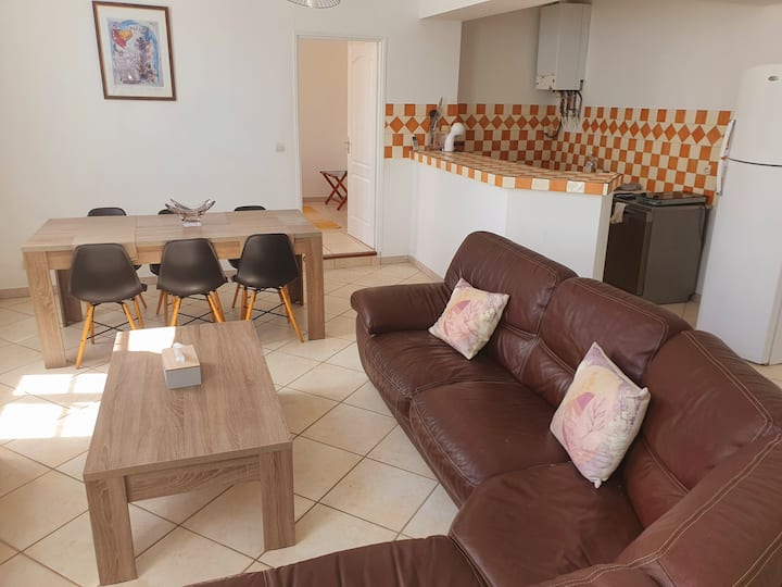 Appartement Entre Arènes Et Maison Carrée - Nîmes