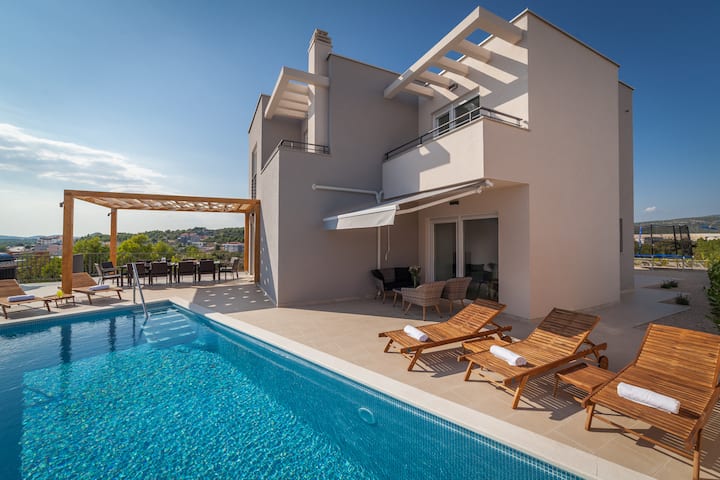 Ferienwohnung Für 12 Personen - Šibenik