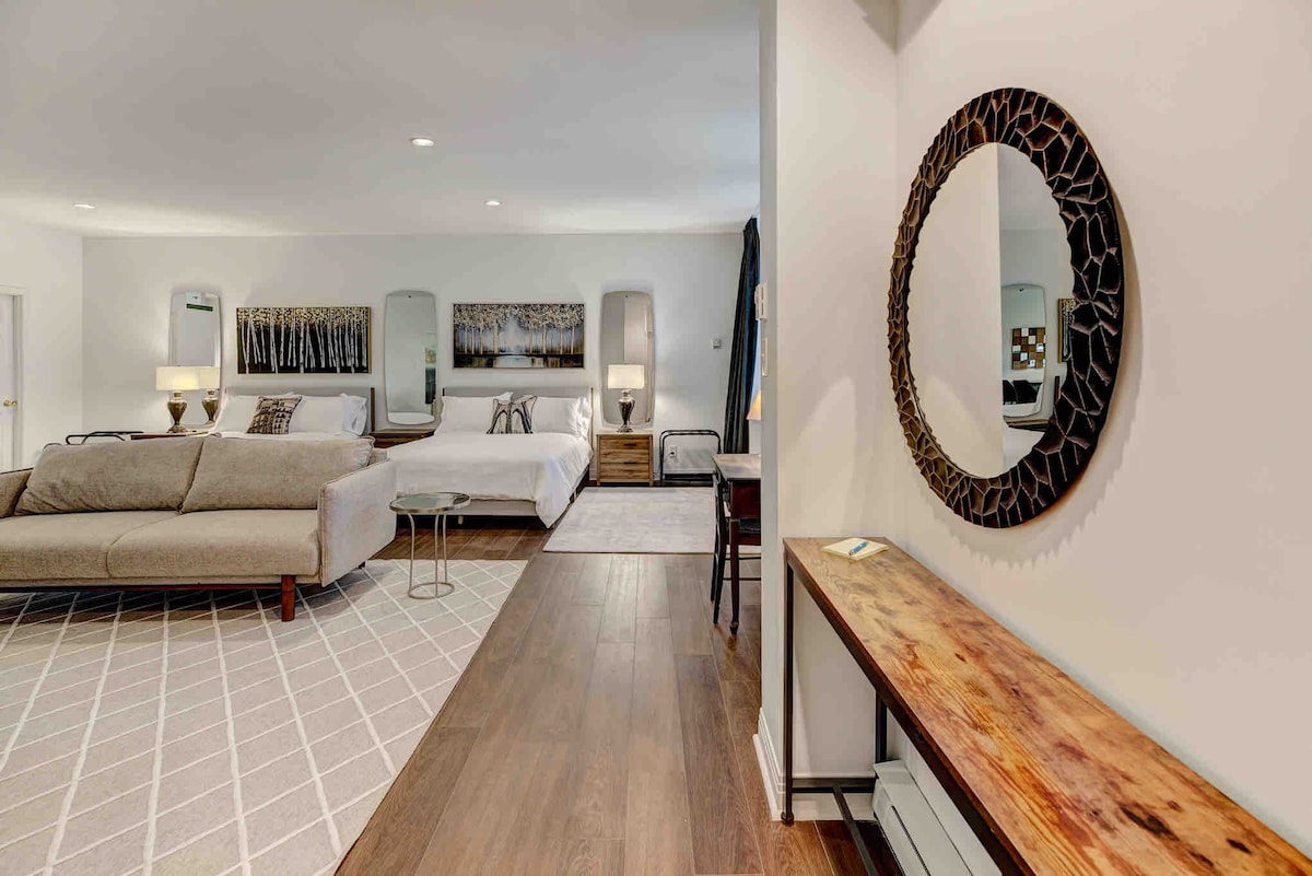 The Loft at Château Sherbrooke - Castles for Rent in Montreal, Quebec ...