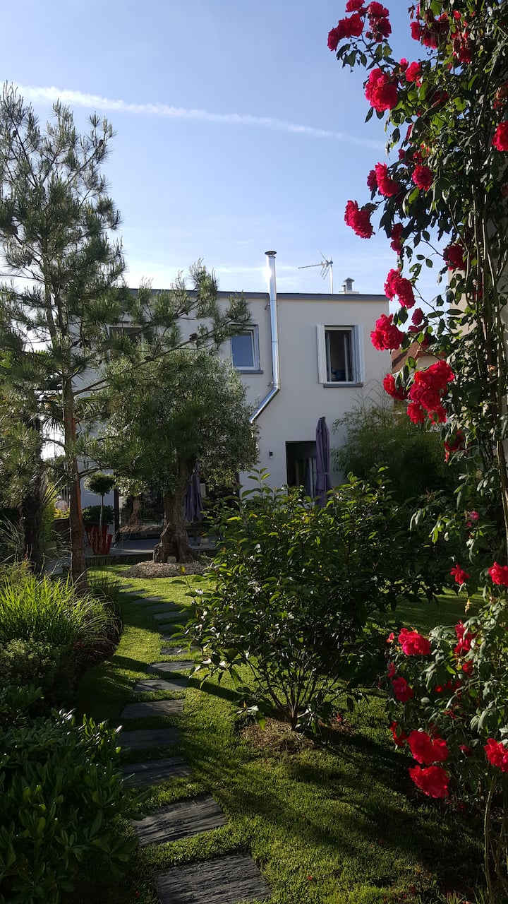 Maison Individuelle De 130 Mètres Carrés - Jouy-en-Josas