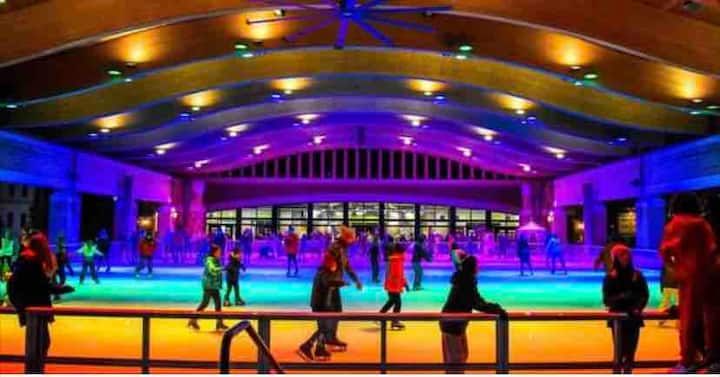 Bro’s Place 
6 Mile Drive To Indiana Dune’s - Indiana Dunes State Park, Chesterton