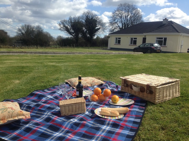 Primrose Cottage, Coolbawn, North Tipperary - Irlanti
