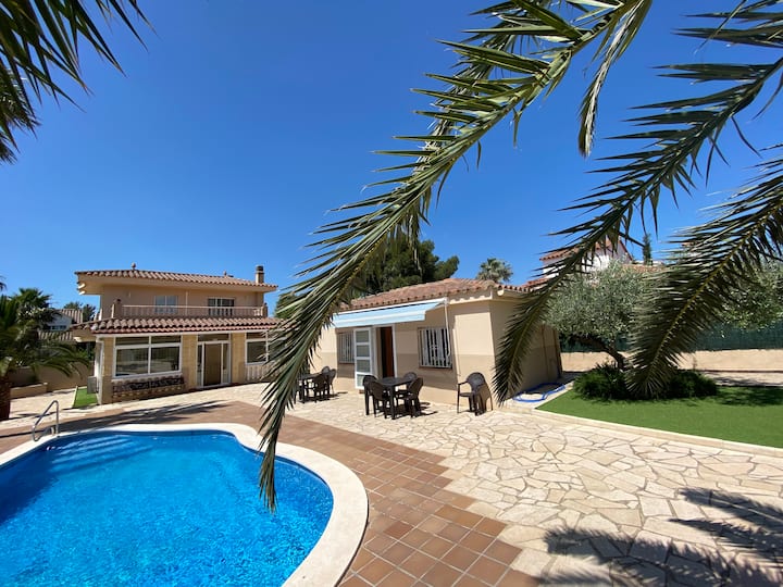 Torre Con Piscina En Las Tres Cales. - L’Ametlla de Mar
