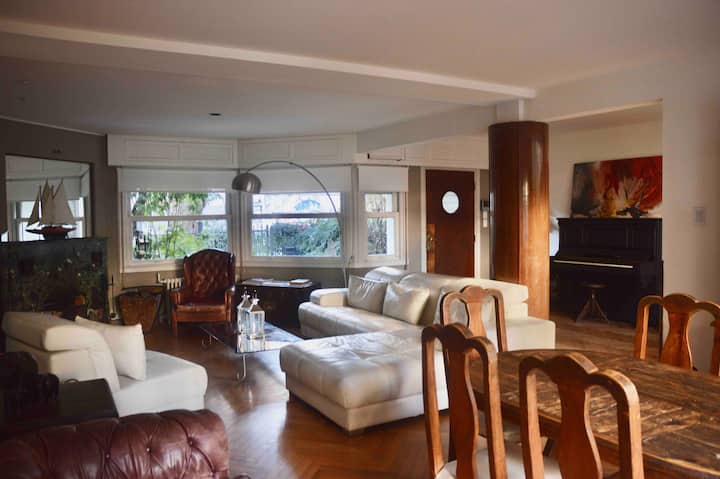 Casa En El Corazón De Pocitos - Montevideo