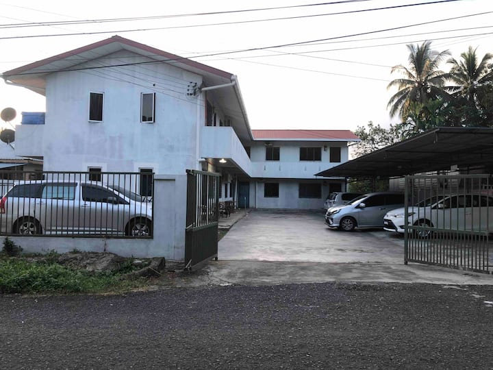 Max Homestay - Semporna