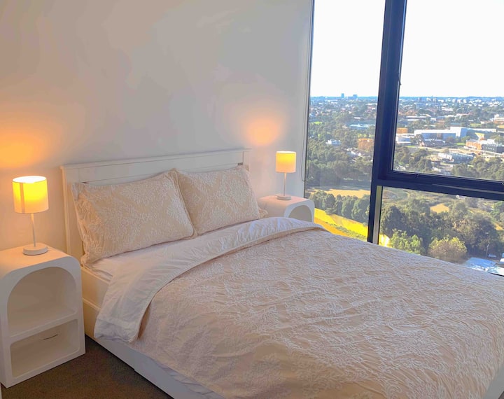 City-edge Apartment With Free Parking - Melbourne