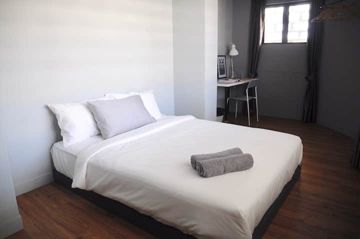 Grayhaus Soho Superior Triple Room02@ Ipoh Newtown - Ipoh