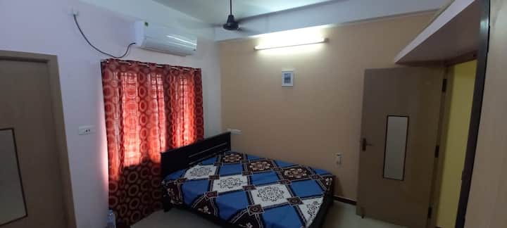 Jothiravi's Casapondi In Theheart Of City 100ft Rd - Pondichéry