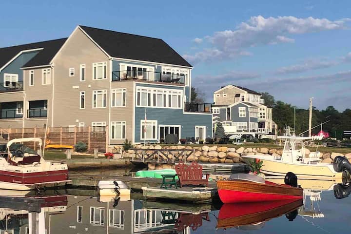 Mahone Bay Condo - Coastal Getaway - Lunenburg