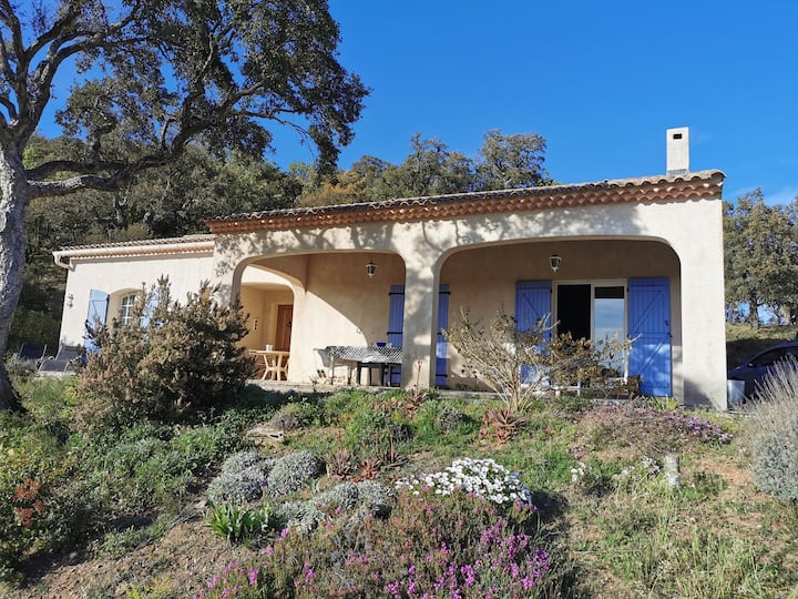 Magnifique Villa Avec Vue Sur Le Village - Collobrières