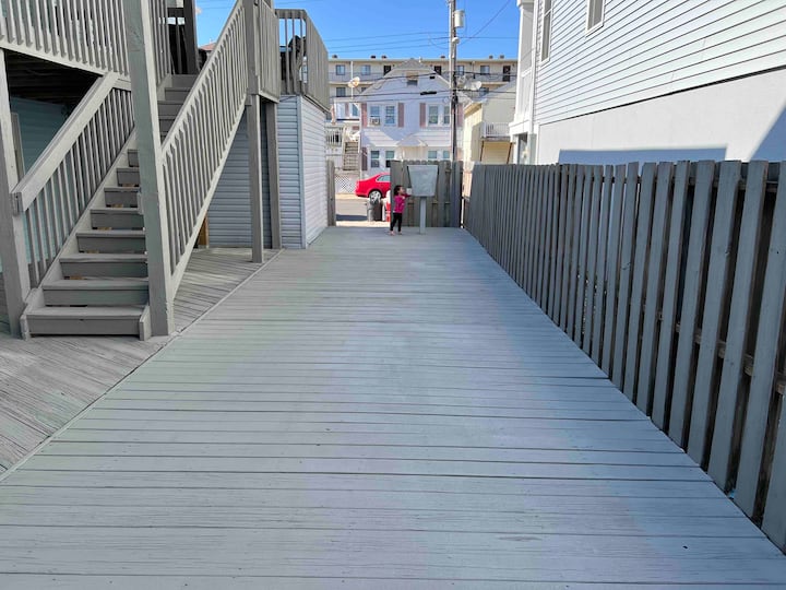 Beautiful Beach Block Condo #9 - Seaside Heights, NJ