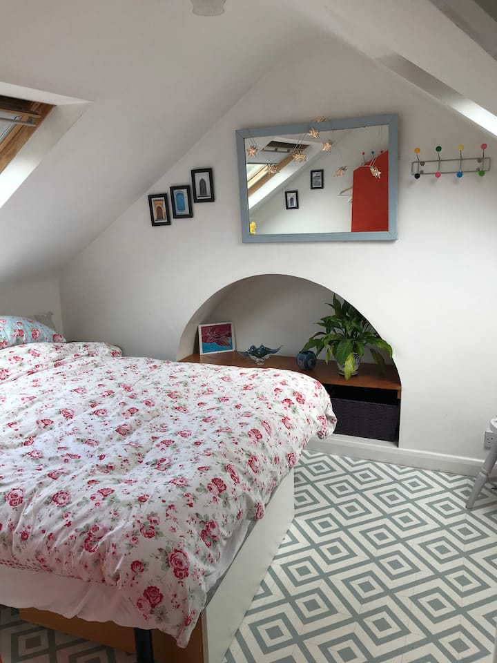 Totnes Home With A Great View - Totnes